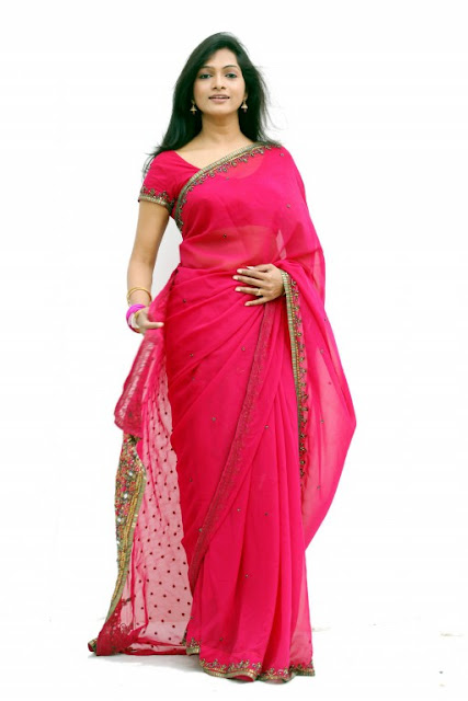 Actress HD Gallery: Actress Pallavi Pink Saree Photoshoot Stills