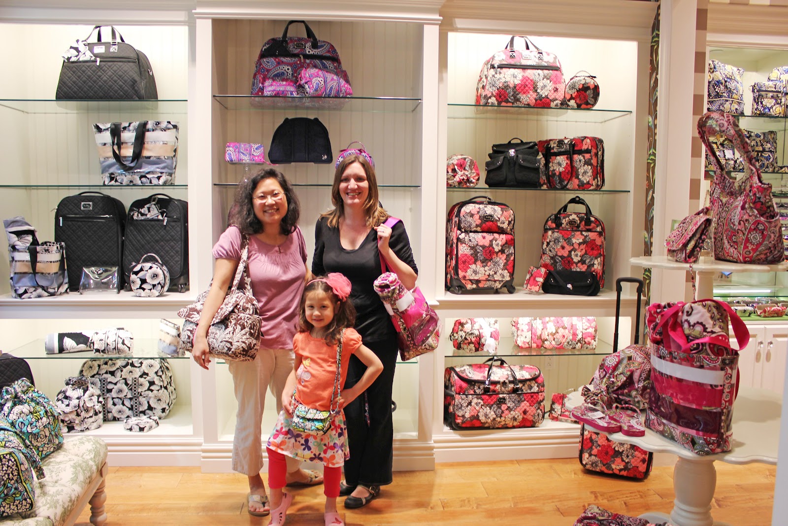 OhMyVera! A blog about all things Vera Bradley: Vera Bradley Store at ...