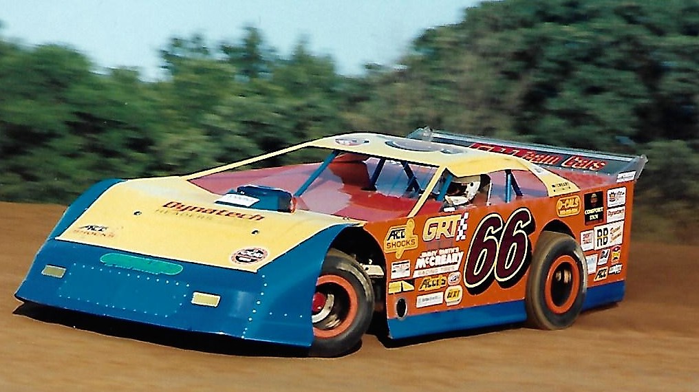 Back Stretch: Found Some Old Late Model Pictures.....