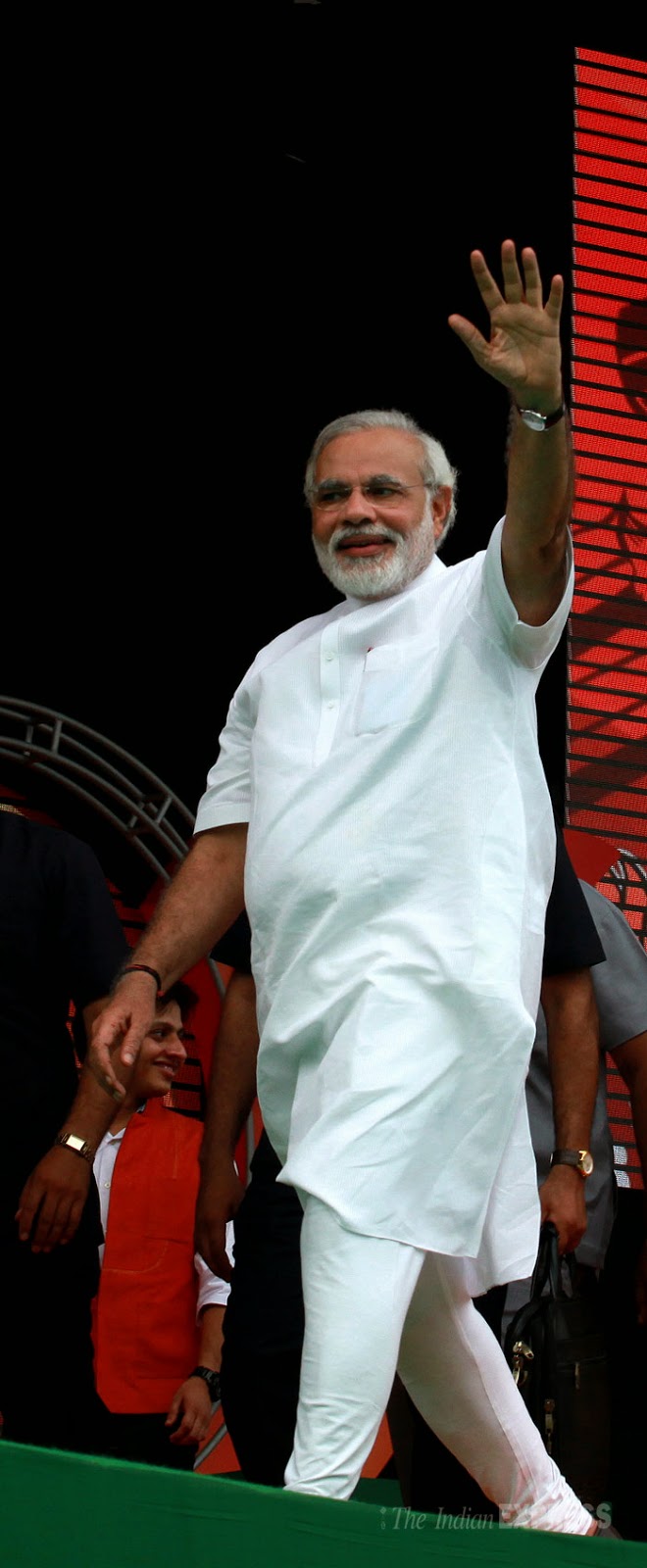 Nadrendra Modi Kurta | New Trend in India
