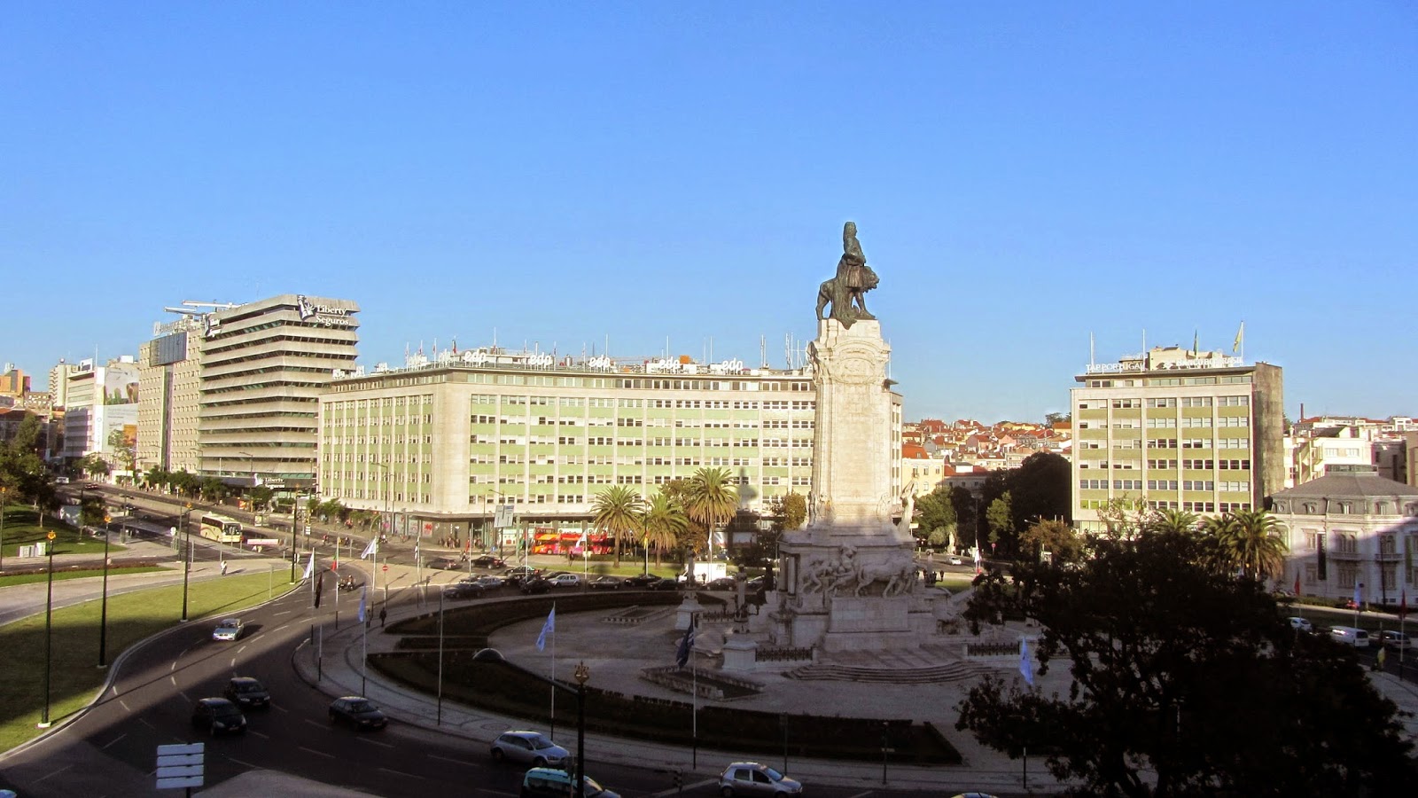 FOTOS AL ANDAR: LISBOA. Parte I Centro Histórico, Plazas y Avenidas