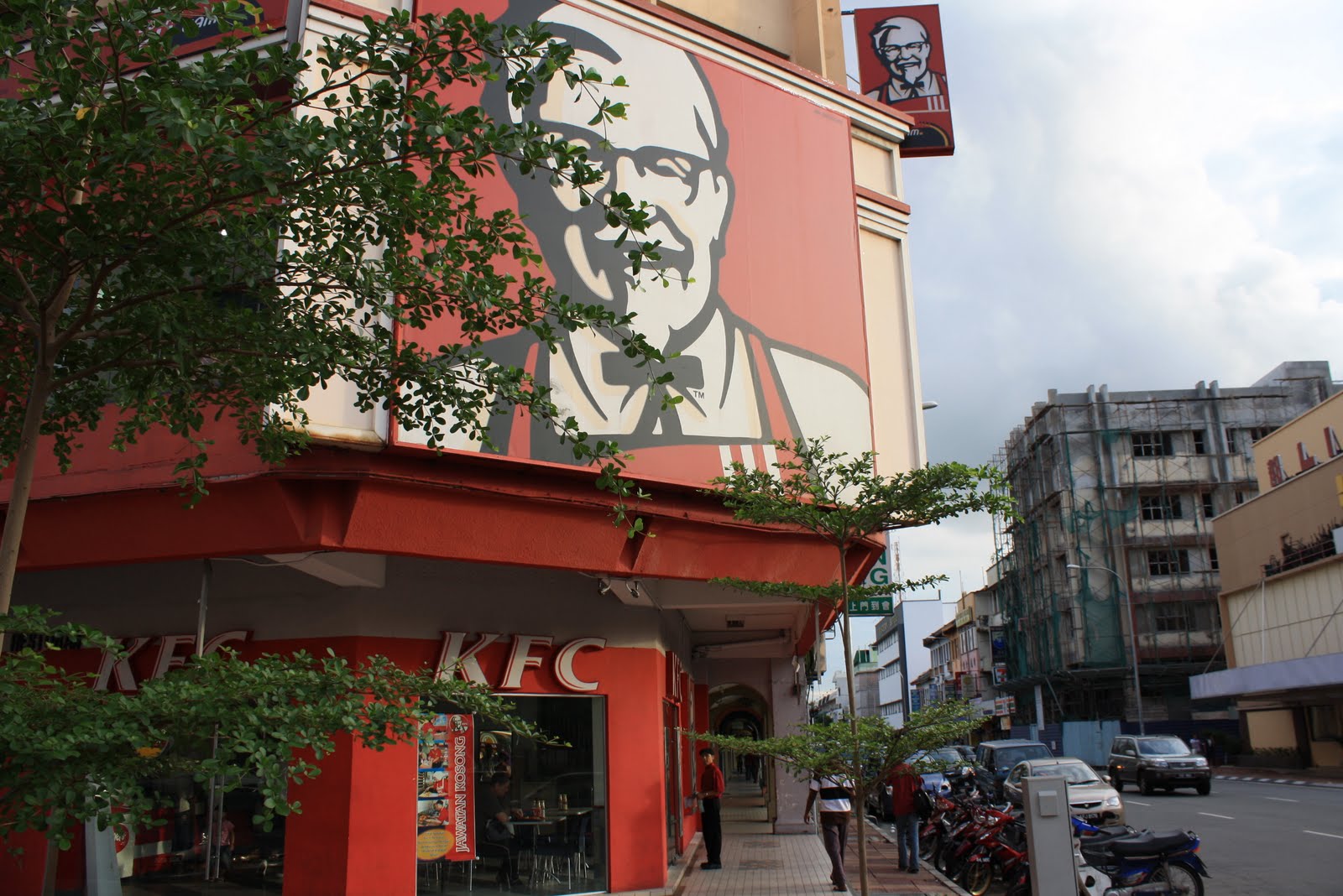 Images of Ipoh: The First KFC In Ipoh?