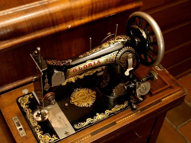 Tight Acres: 1920s Hengstenberg/Anker Crank Machine