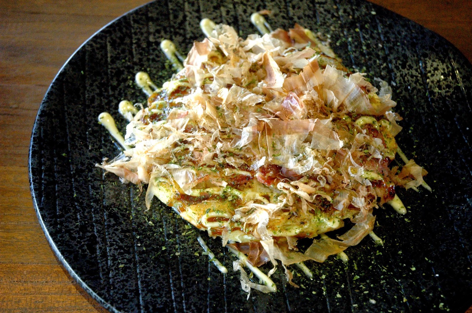 DUDE FOR FOOD: Buffet Attack Mode at Banzai!