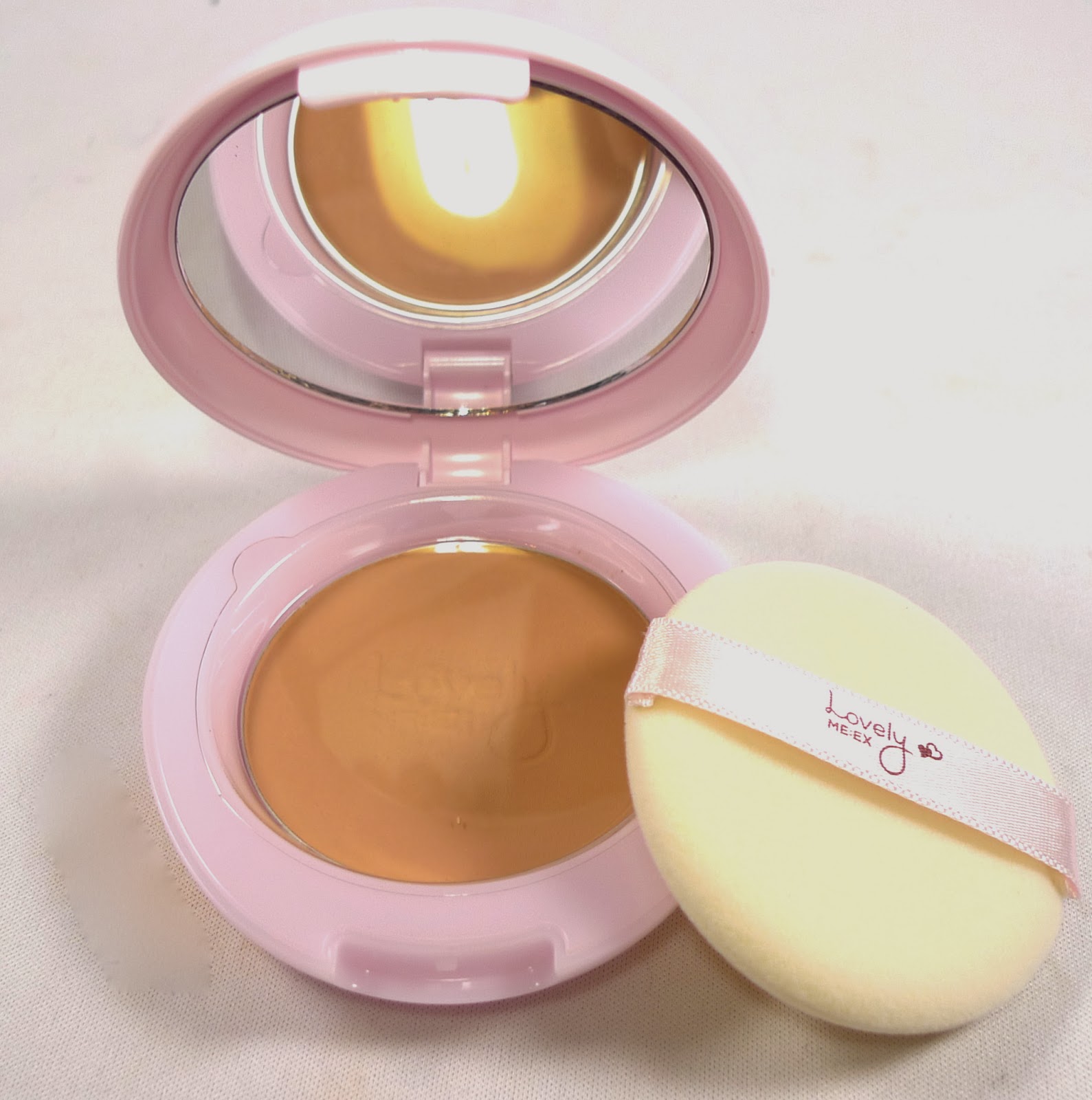 The Face Shop Lovely ME:EX Angel Skin Powder Pact in NB35 Review | The ...
