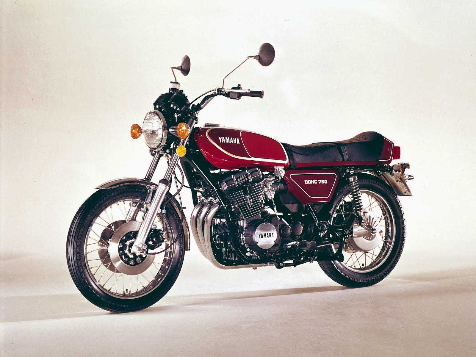 YAMAHA 750 | Collectibles Coach
