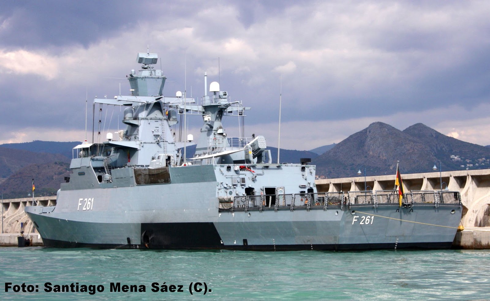 Barcos en Málaga: La corbeta Magdeburg F 261 hizo escala en Málaga.