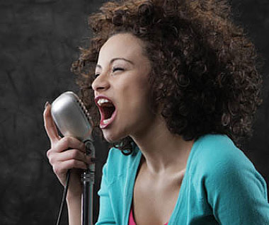 How To Stop Vocal Strain