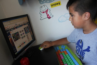 Mrs. Amador's Home Daycare: Our NEW Computer Station!