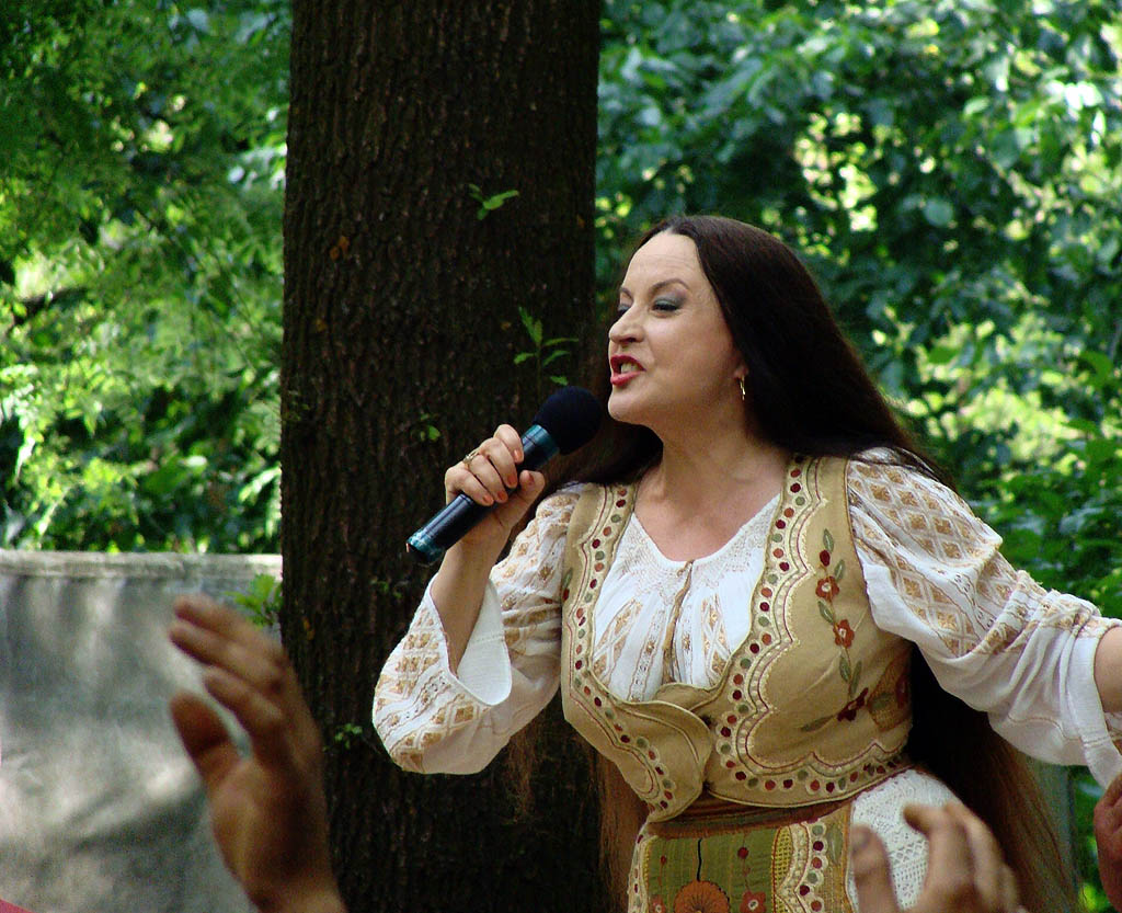 PHOTO ODYSSEY OF RICHARD: MARIA DRAGOMIROIU