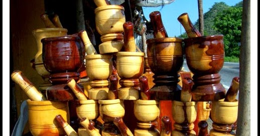 Dominicanflave.com: EL PILÓN DE MADERA