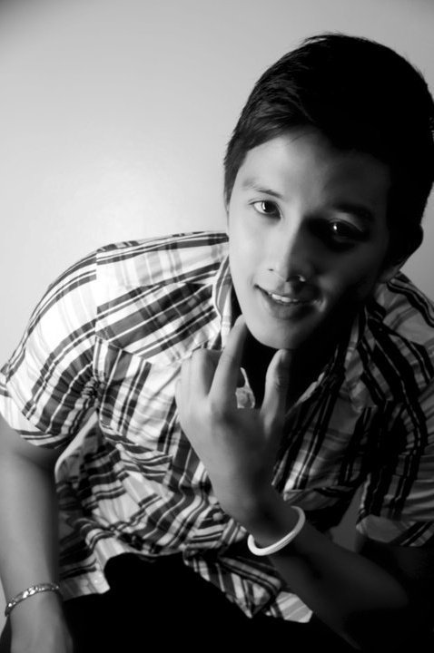 Man Central: DM Sevilla: In Casual Wear