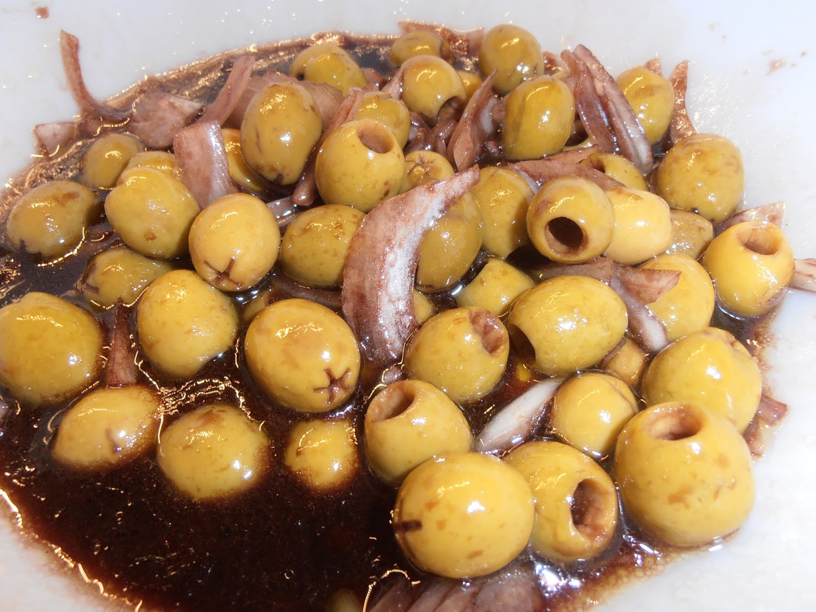 Goode Eates: Sweet and Sour Green Olive Appetizer -- Zeitoon bi Hamod ...