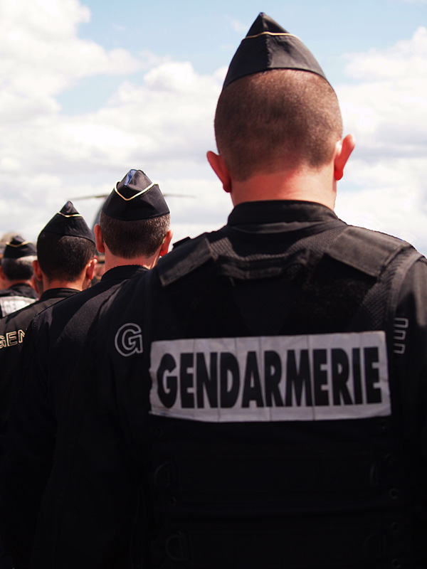 Quelle est la différence entre la police et la gendarmerie