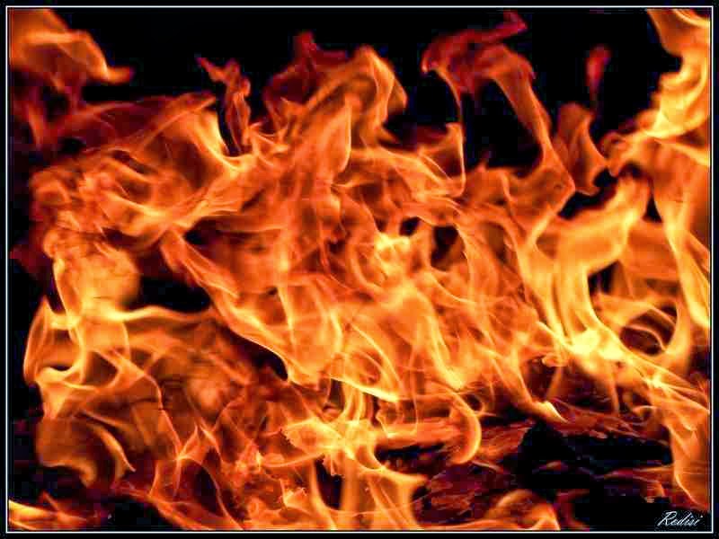 . R O D I S I .: Fuego…