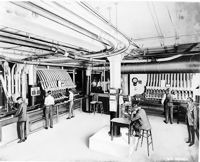 ArchitectureChicago PLUS: The Architecture of The Age of the Supply ...