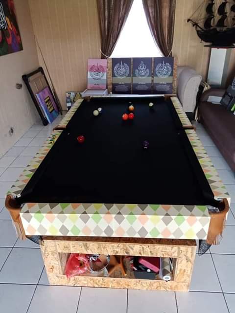 Ejulz: Home made pool table