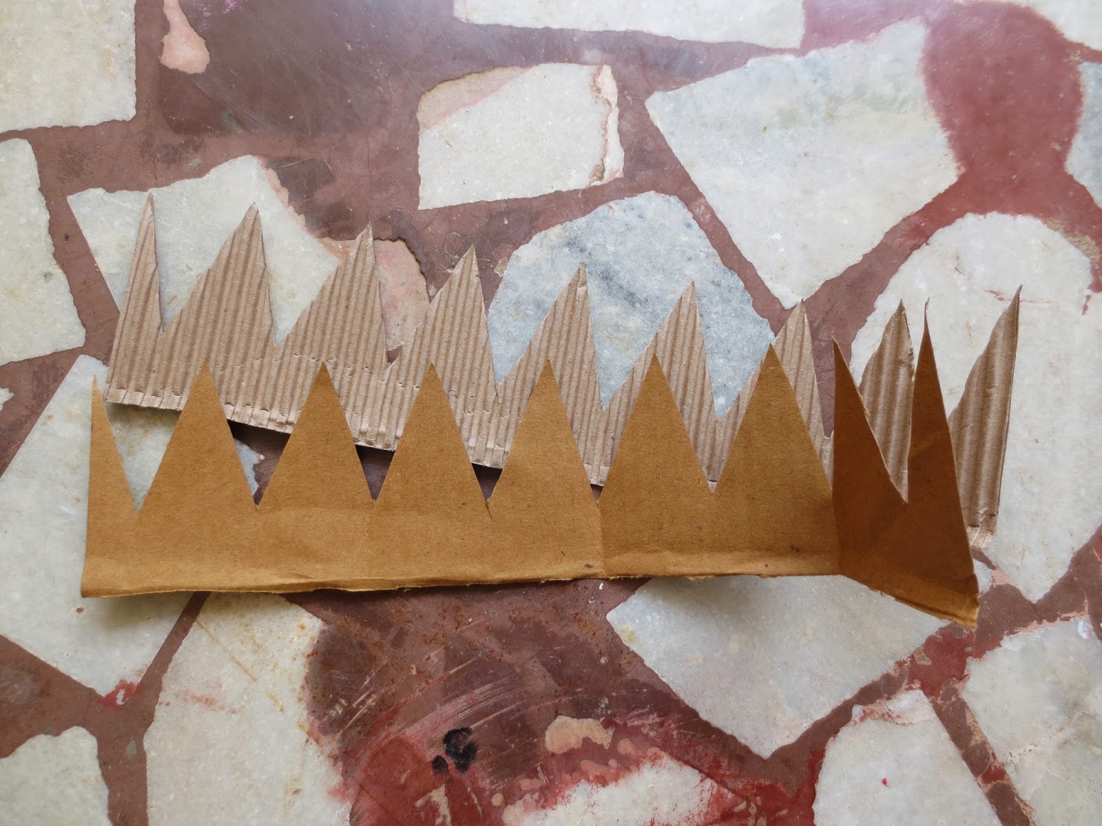 Practical Mom: DIY Prince Crown