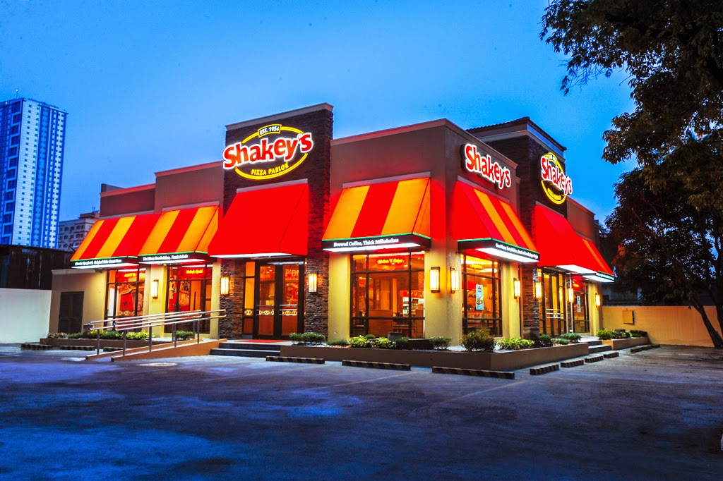 Shakey's Spreading Fun in Their new Branches - Blog for Tech & Lifestyle