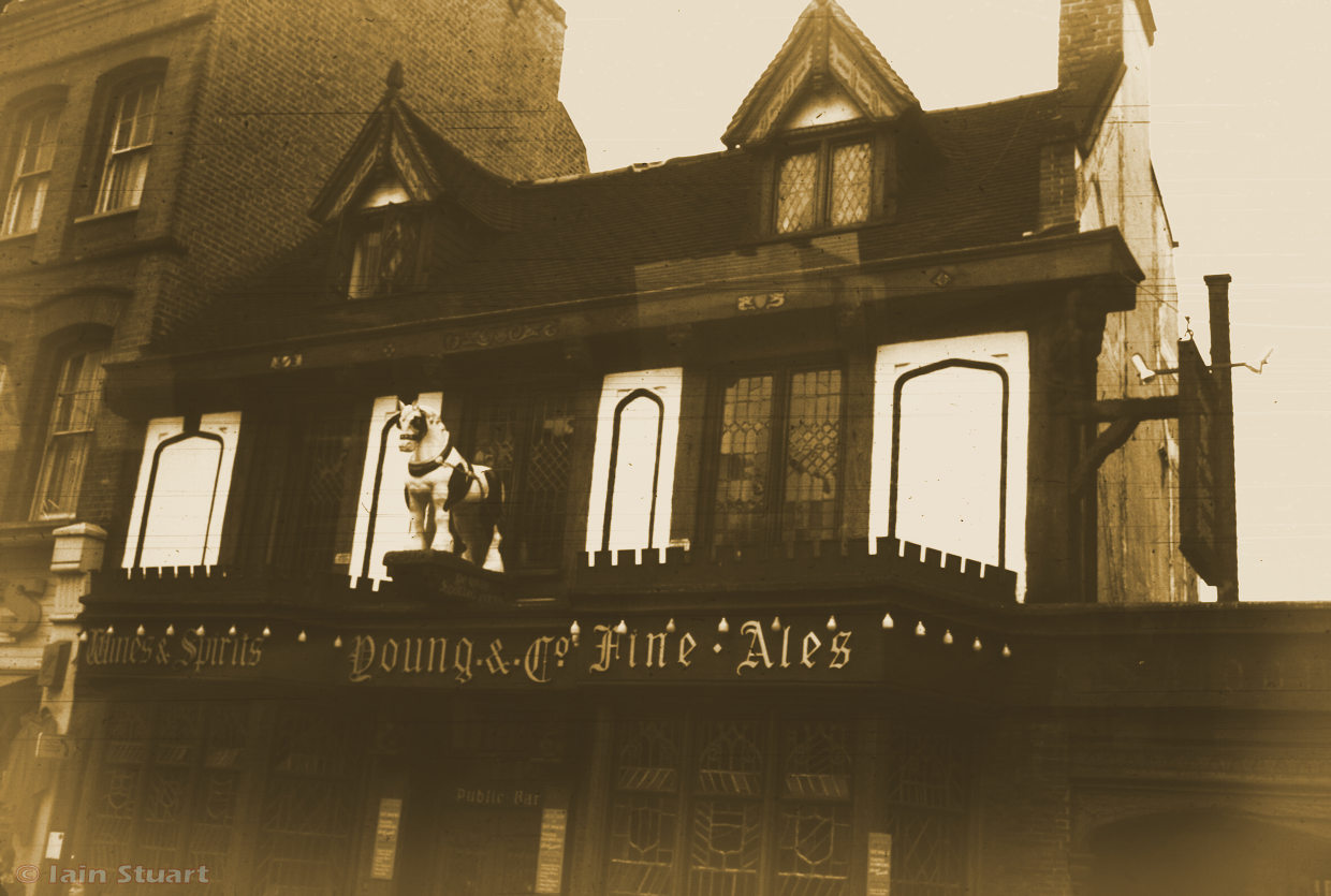 The Slide Guy: Creepy Pub Time