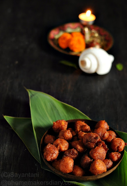 Taler bora or Ripe Toddy Palm fritters - A Homemaker's Diary