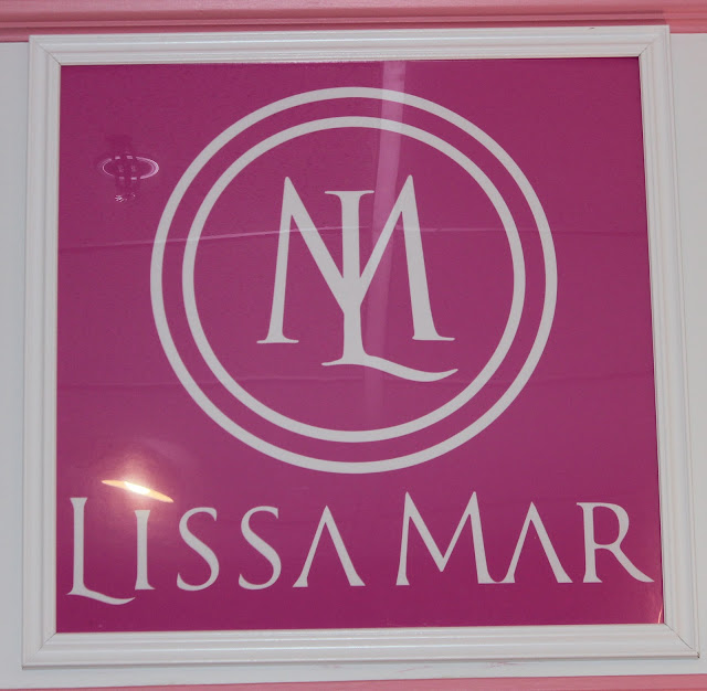 WINDOW SHOPPING: Lissa Mar | Connecticut Fashion and Lifestyle Blog | Covering the Bases