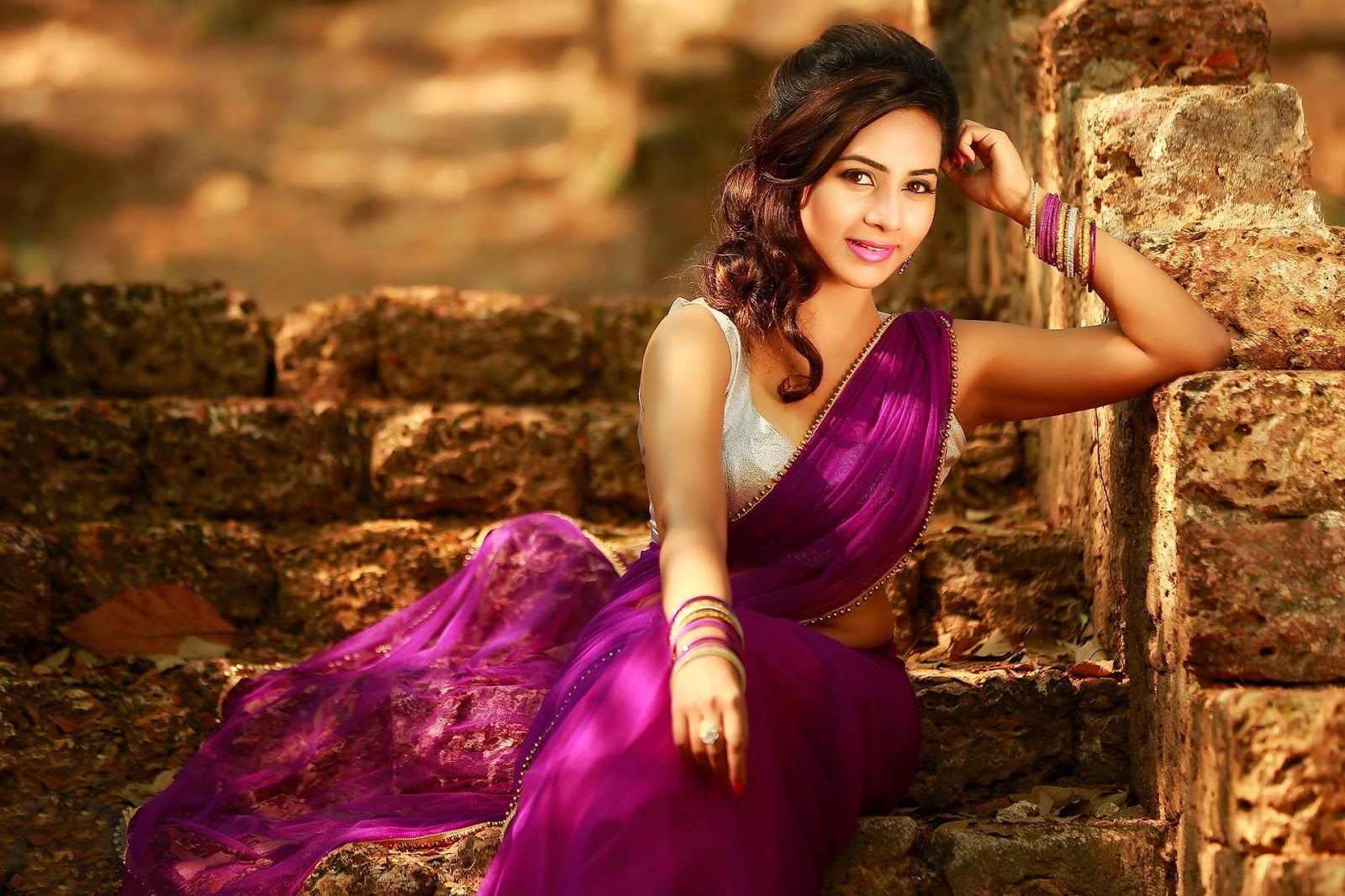 Suza Kumar Hot Photoshoot Stills - South Indian Actress