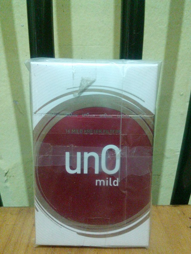 KOLEKSI ROKOK: UNO MILD