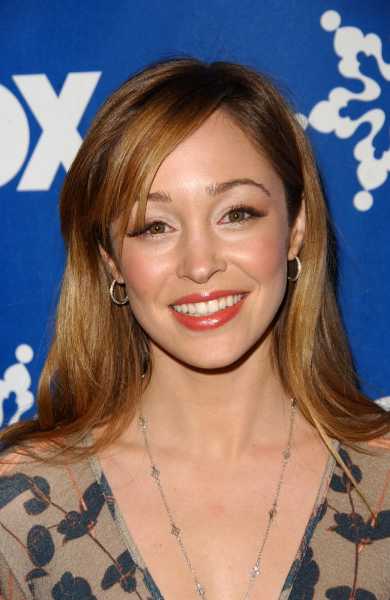 Dewi Image: Autumn Reeser Hairstyles