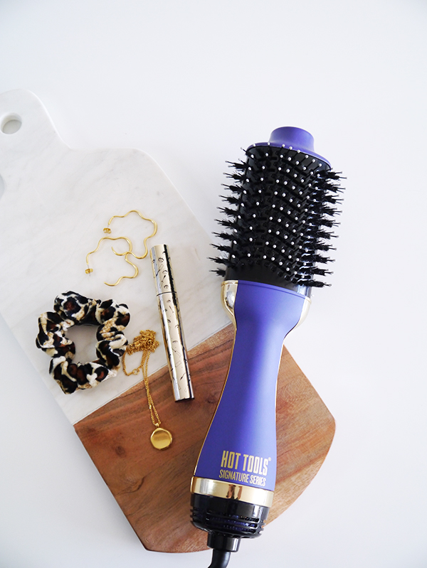 Lazy Girl Approved: Hot Tools Signature Series One-Step Blowout ...