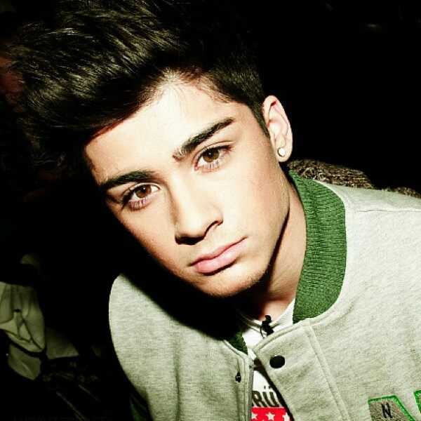 Biodata One Direction ヾ(^∇^): Biodata Zayn Malik