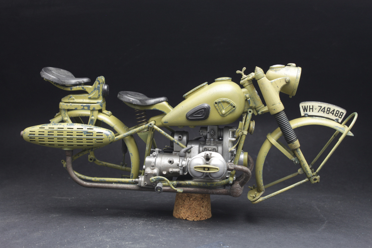 Master Models: BMW R75 Final detailing