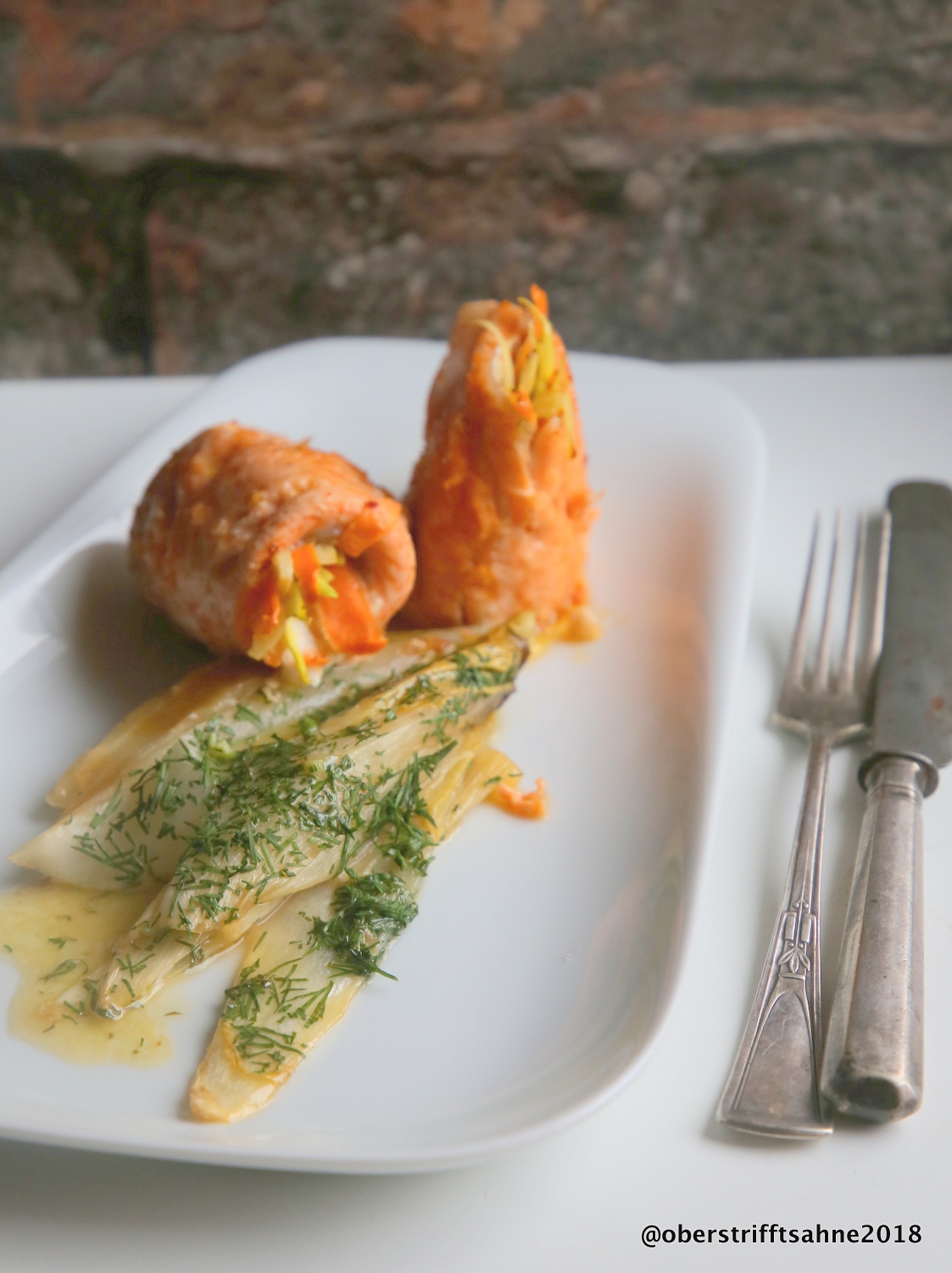 Der Freitagsfisch: Seesaiblingsröllchen mit Chicorée