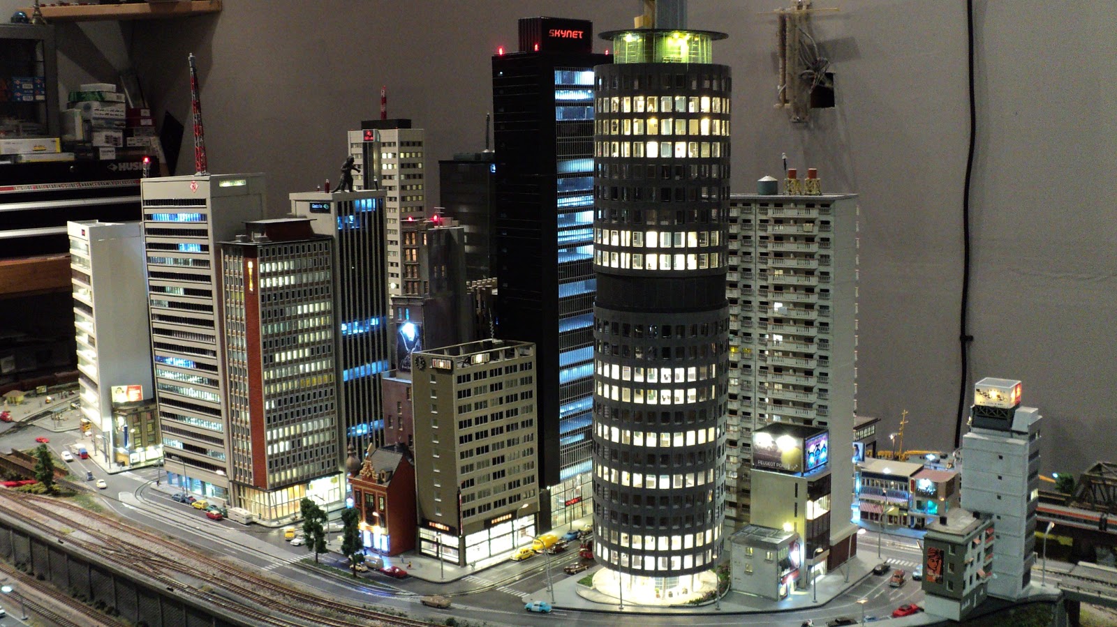 quinntopia - An N Scale blog: 2012