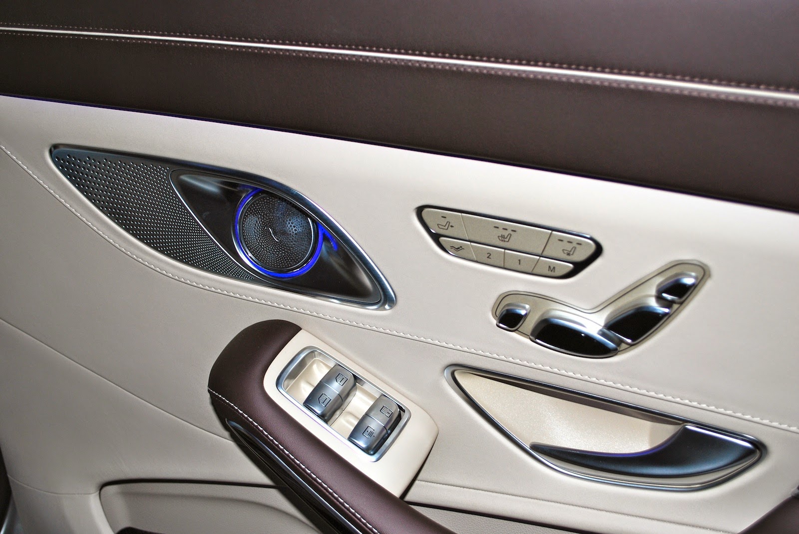 Mercedes-Maybach S-Class officially unveiled | Page 3 | VW Vortex ...