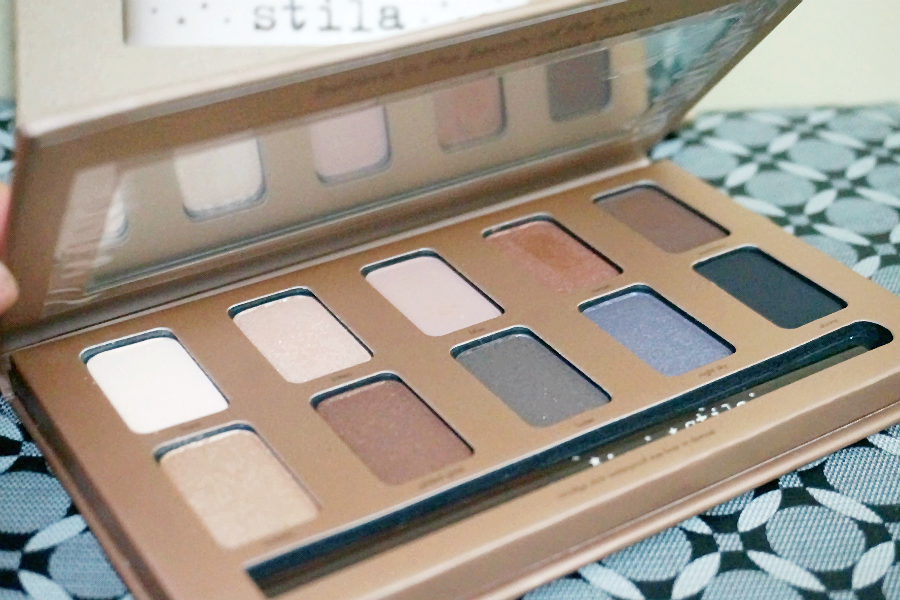 Stila In The Light Eye Shadow Palette | Review, Photos, Swatches ...