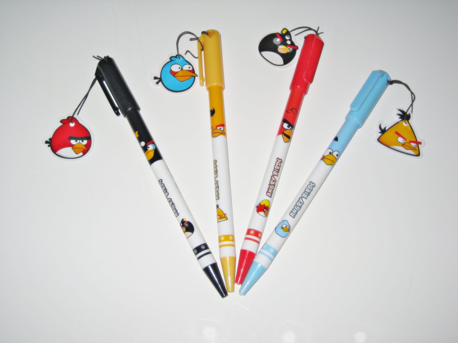Juz '4' em: Angry Birds Pens