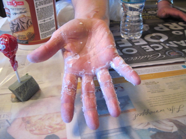 Kudos Kitchen By Renee: "Spiffy-Stiffy Fabric Ghosts"