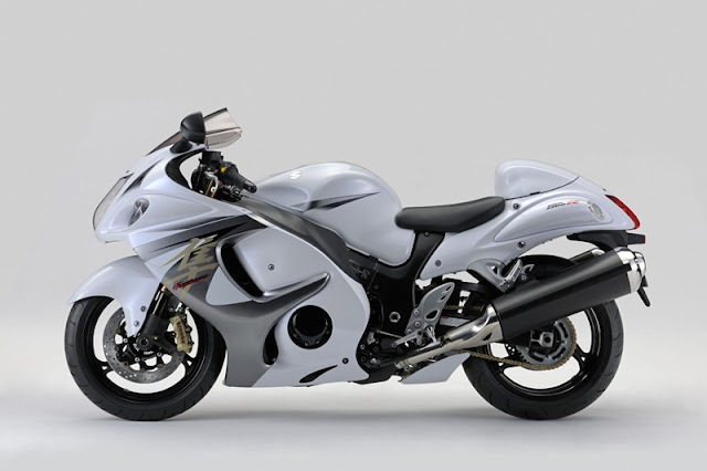 Motorcycle Specs: Suzuki Hayabusa 2013 Photo Gallery