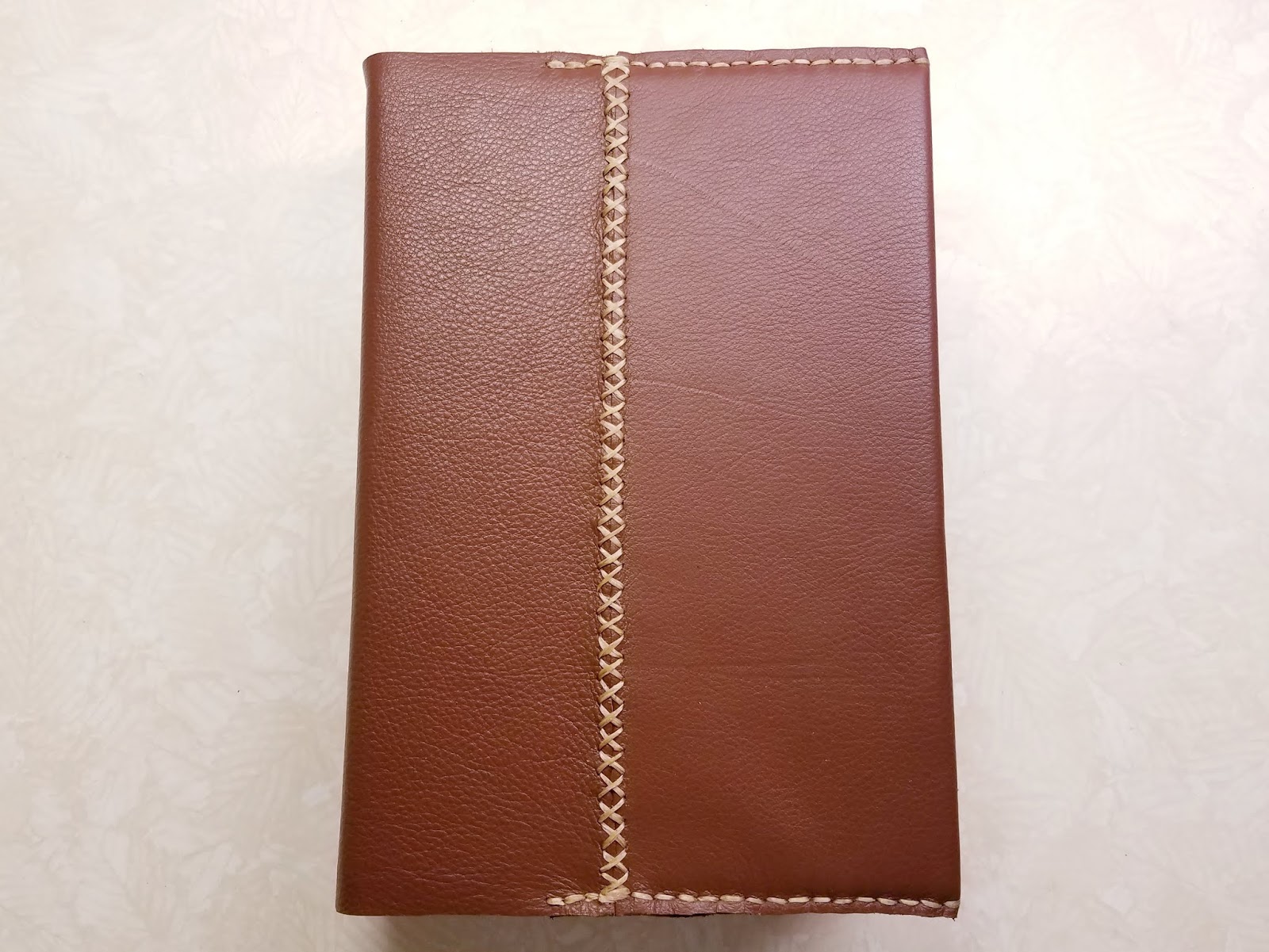 Yelena's Nest: DIY | Leather Bible Cover