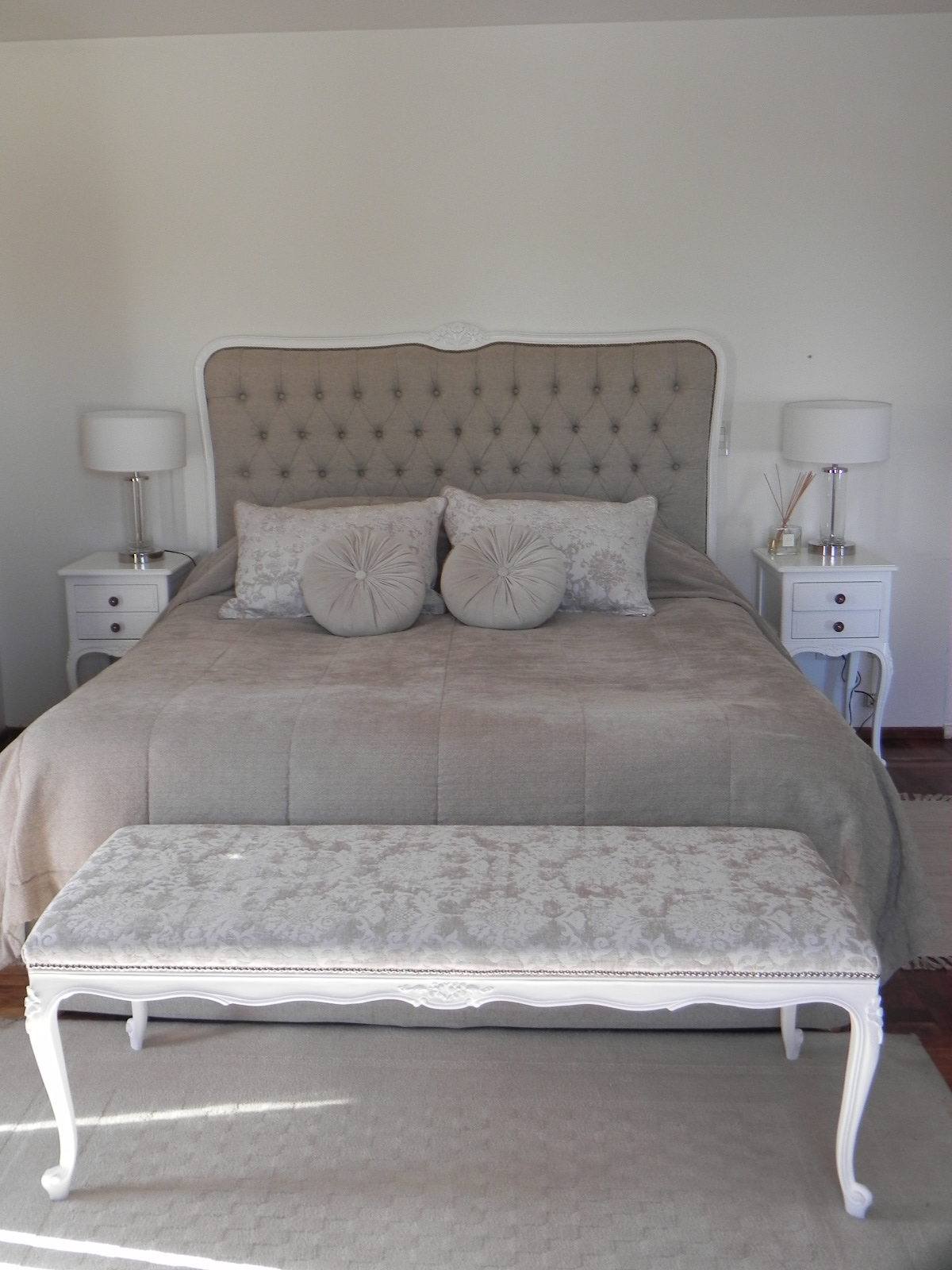 GRUMSDELG INTERIORES: cuarto principal