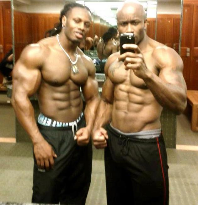the beauty of male muscle: muscle friends