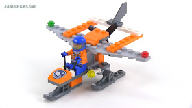 JANGBRiCKS LEGO reviews & MOCs: LEGO City 30310 Arctic Scout review!