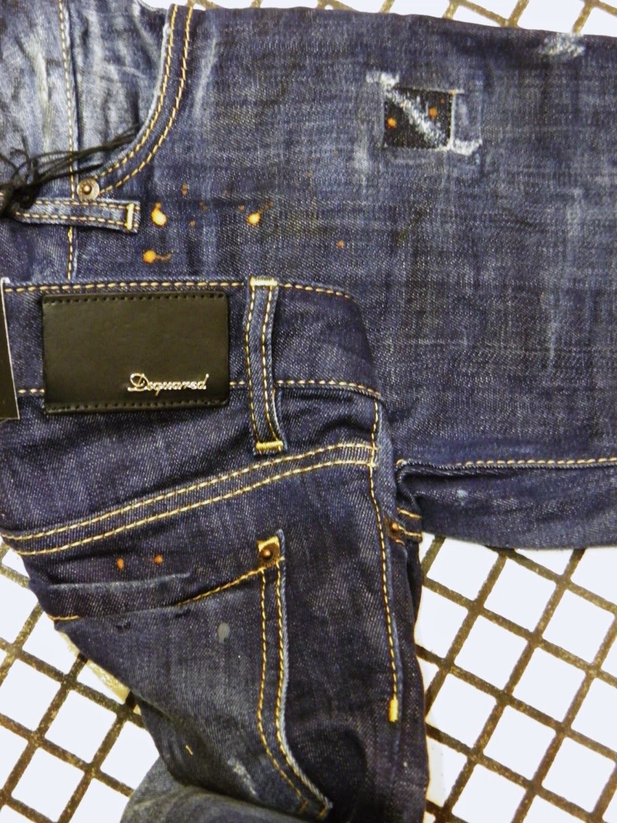 DETROIT ATHENS SHOP MITROPOLEOS 88 str: DSQUARED DENIM JEANS 2015