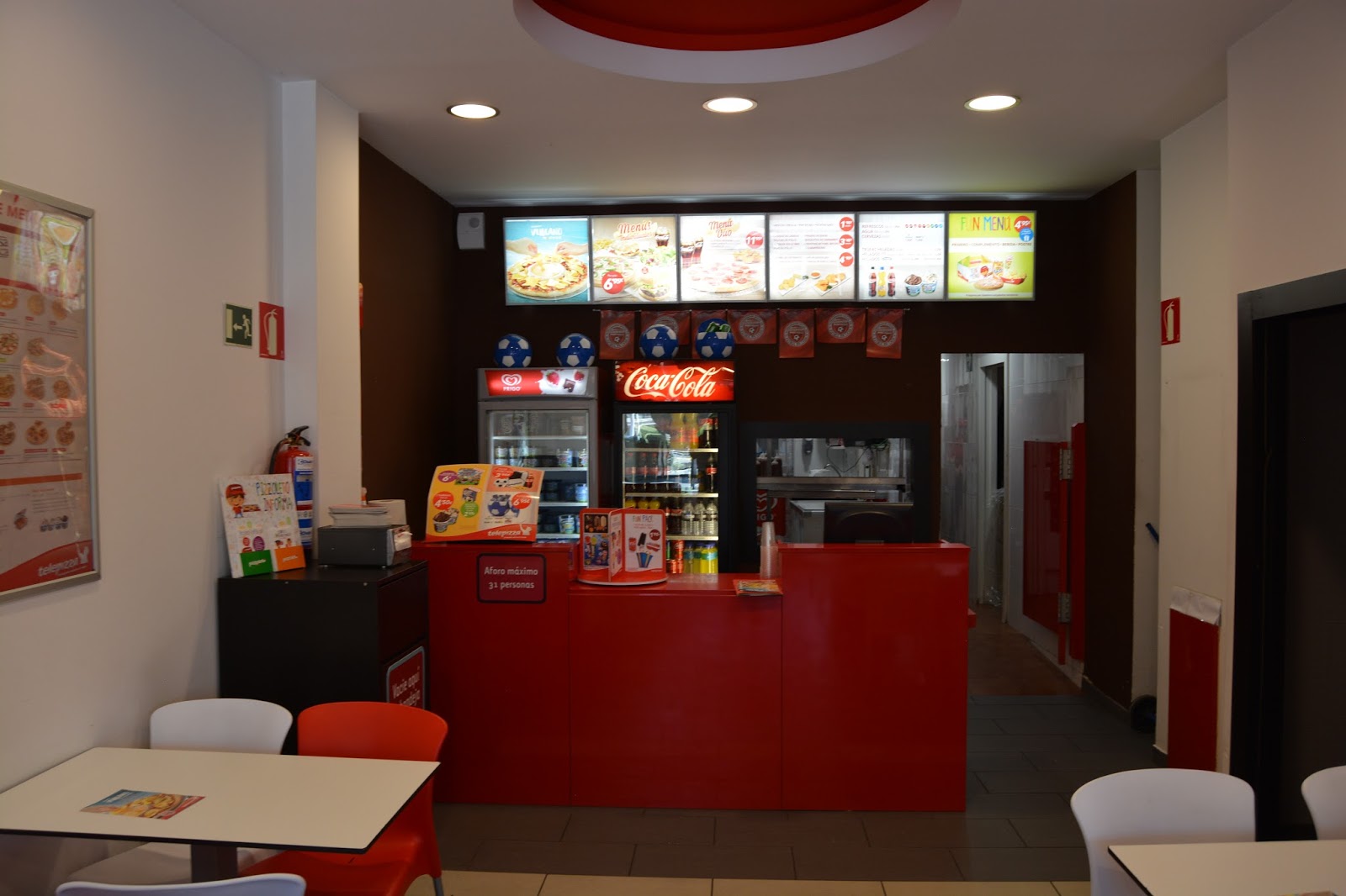 PIG OUT SPOTS: Telepizza (Bilbao, Spain)