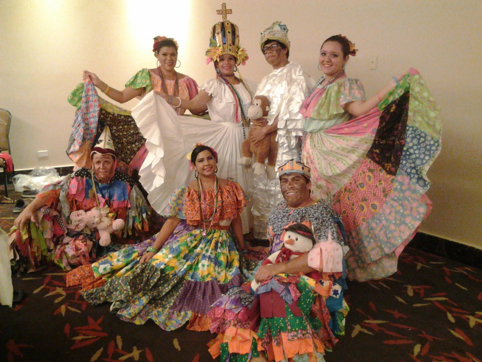 BALLET FOLKLORICO PANAMA Y SUS TRADICIONES: BODA amenizada por Congos ...