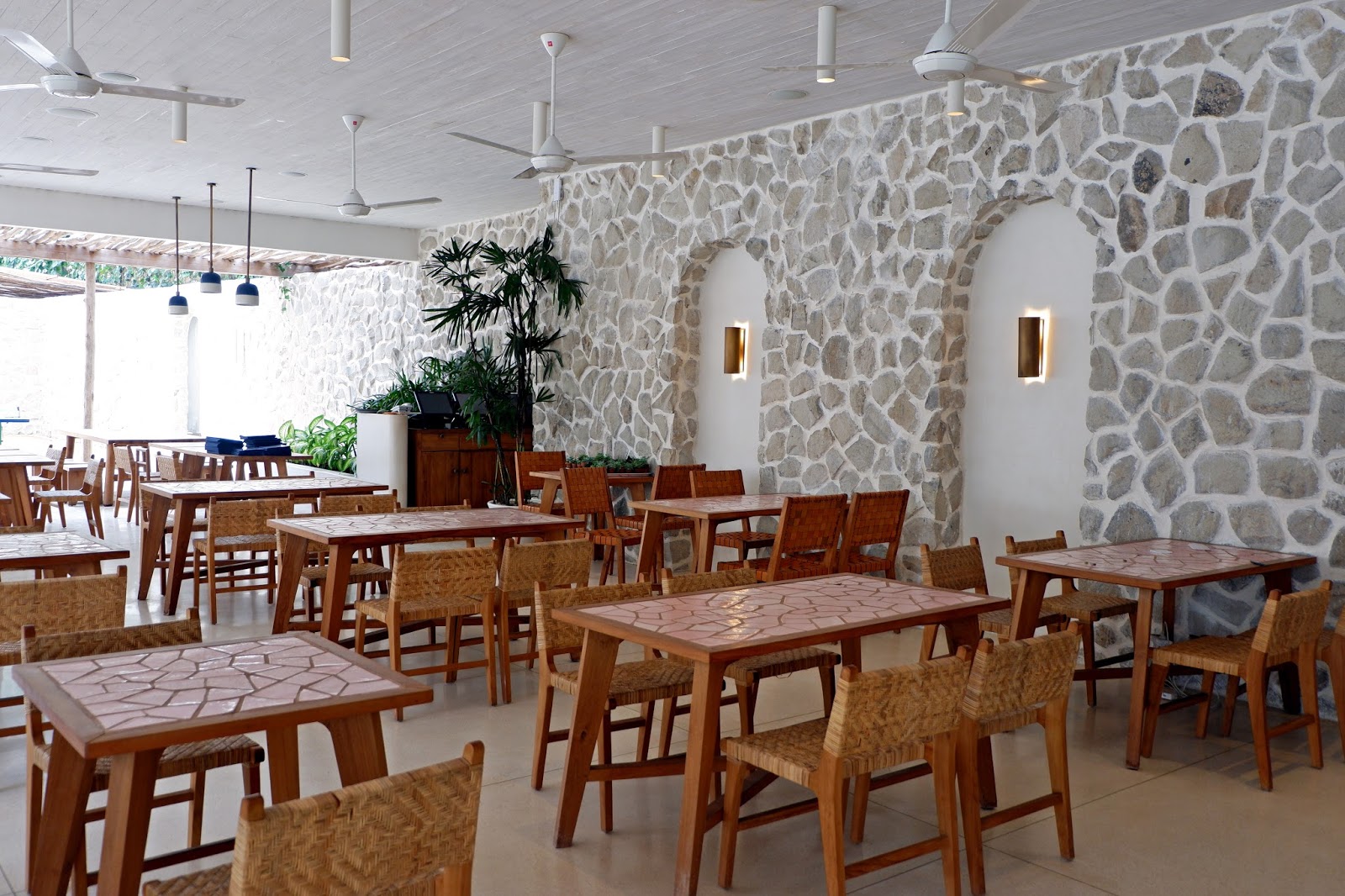 MRS SIPPY BEACH CLUB, SEMINYAK, BALI - Icha Khairisa