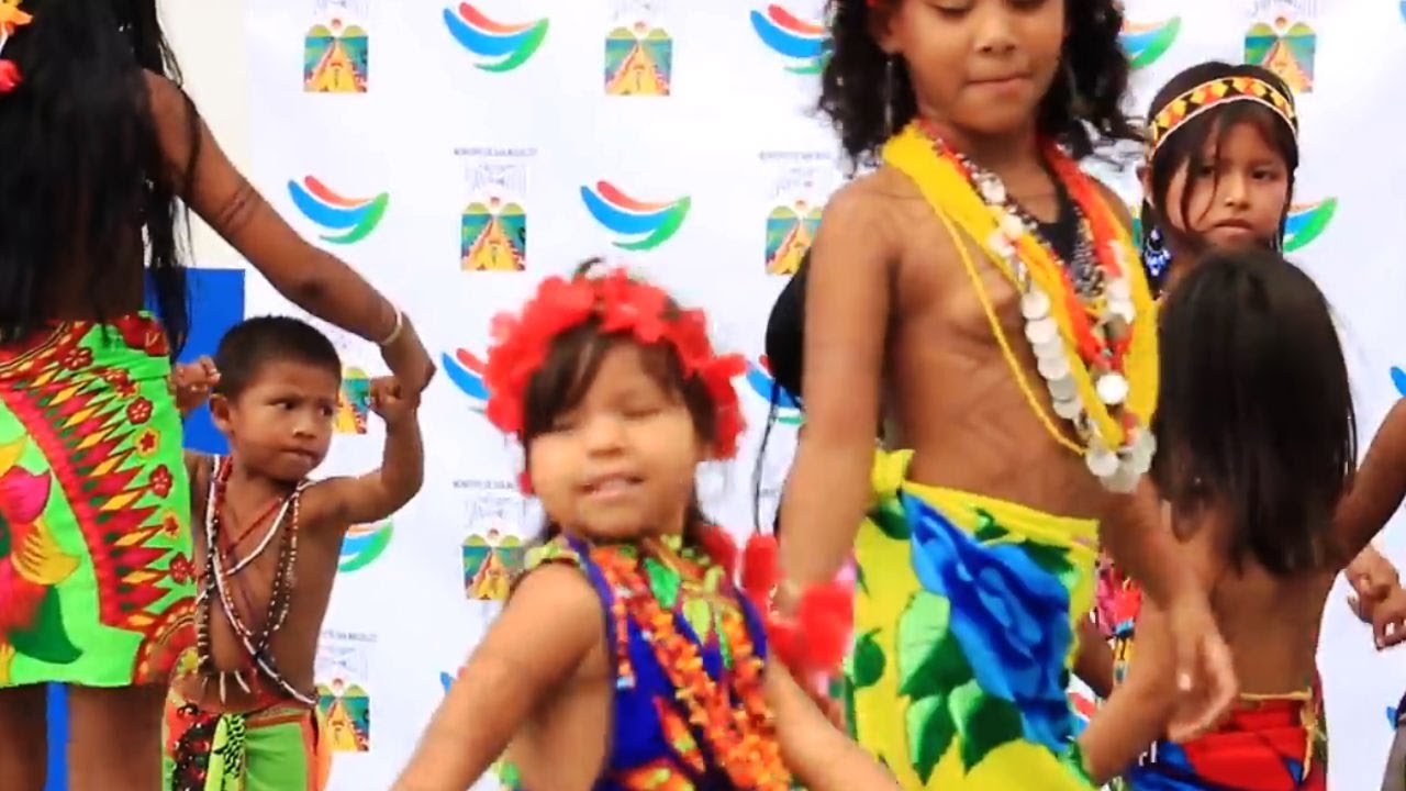 Women Of The Native Indian Embera Tribe Dancing, Embera Village | GisTracks