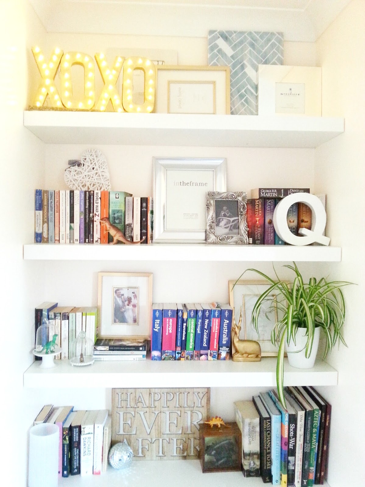 DIY mini marquee sign! ~ Make Do and DIY