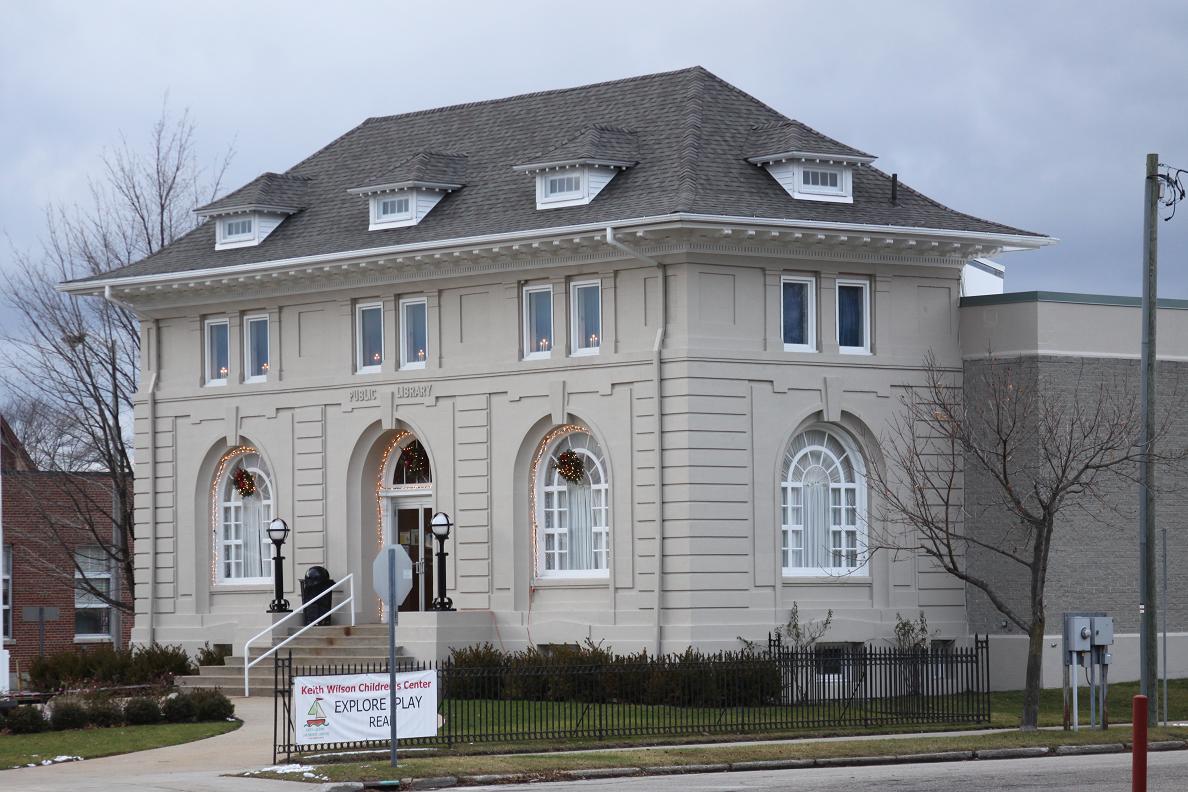 Michigan Exposures: Random Sights Around Ludington, MI